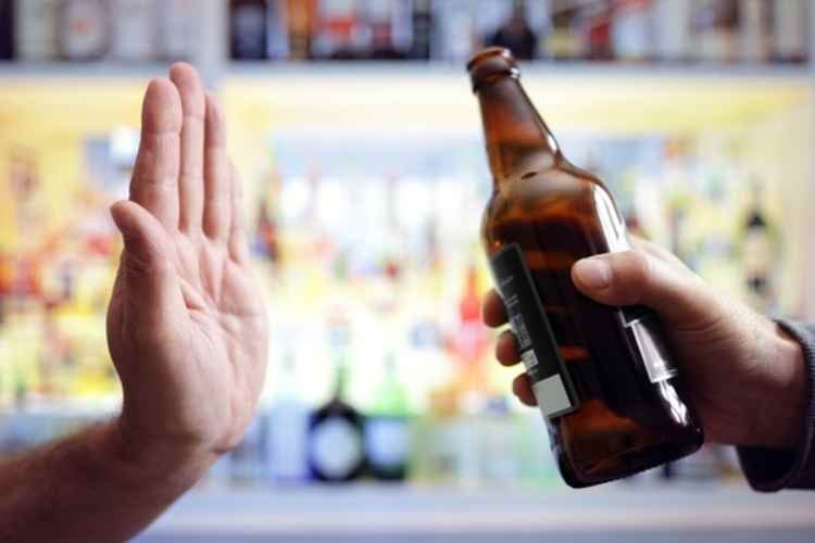 Is Drinking a Sin? What the Bible Says About Alcohol - Journals Mag